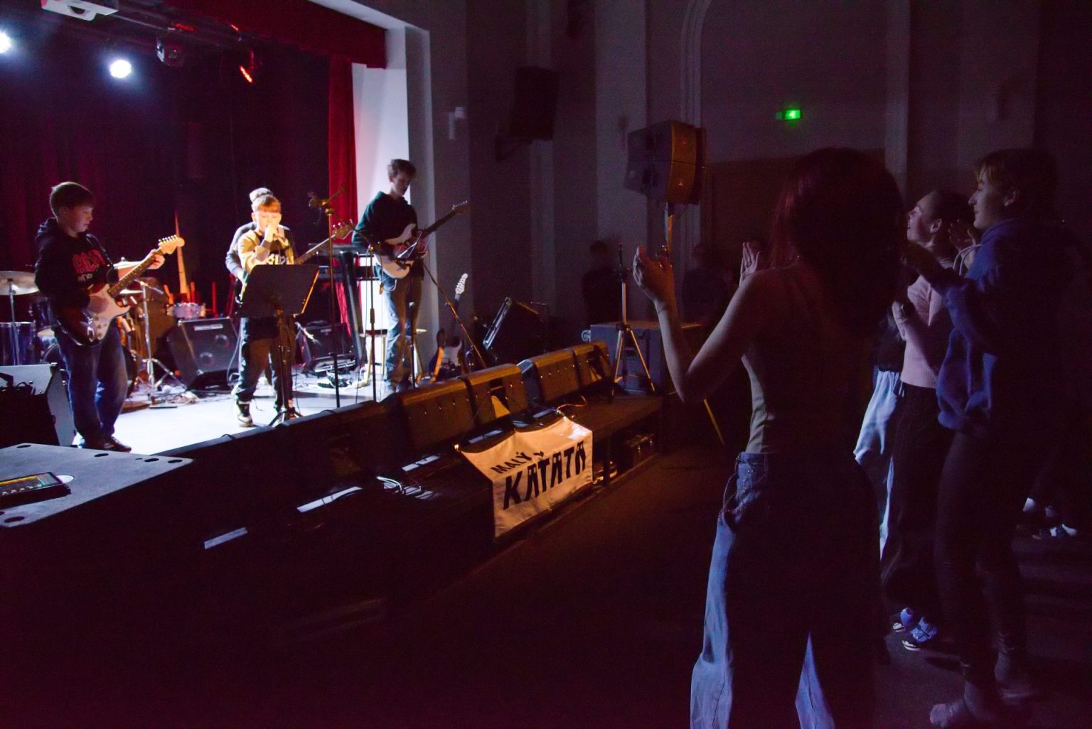 GYMFEST 2025 - Studenti Jiráskova gymnázia pro Hospic Anežky České ...